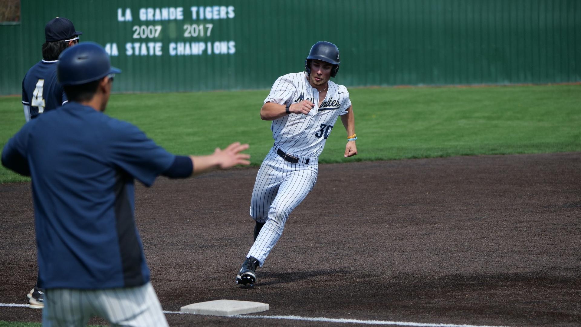 Baseball – The Voice